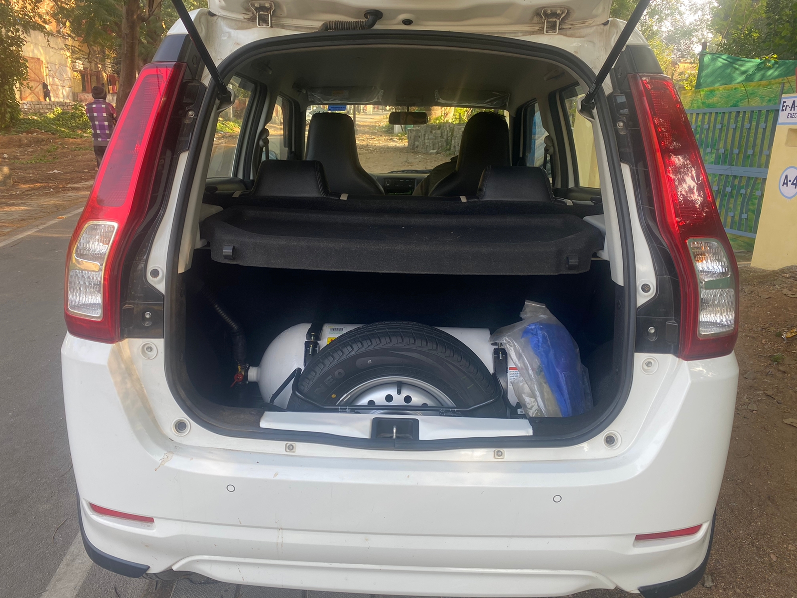 Maruti Suzuki Wagon R Lxi 1.0 Cng Bs-Vi - Mahindra First Choice