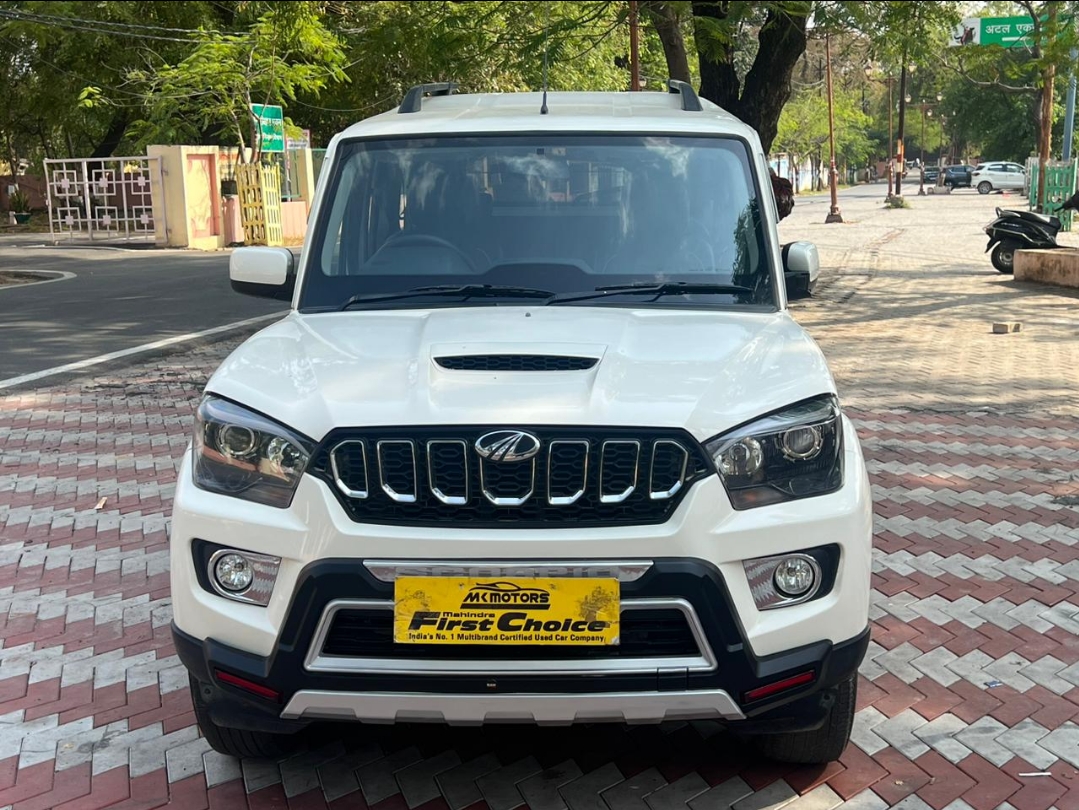 Used Mahindra Scorpio S7 140 2WD BS IV in Jhansi 2019 model, India at ...