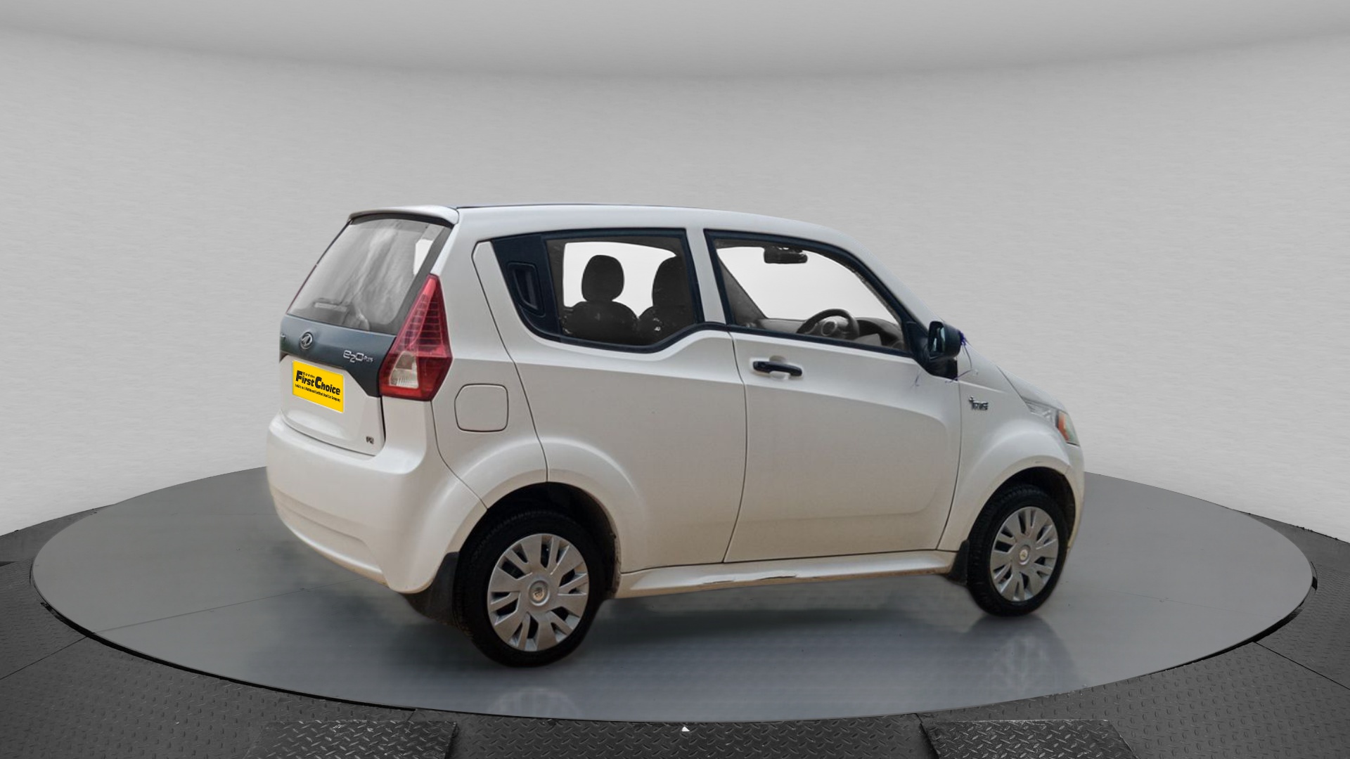 Used Mahindra e2o T2 in New Delhi 2017 model, India at Best Price.