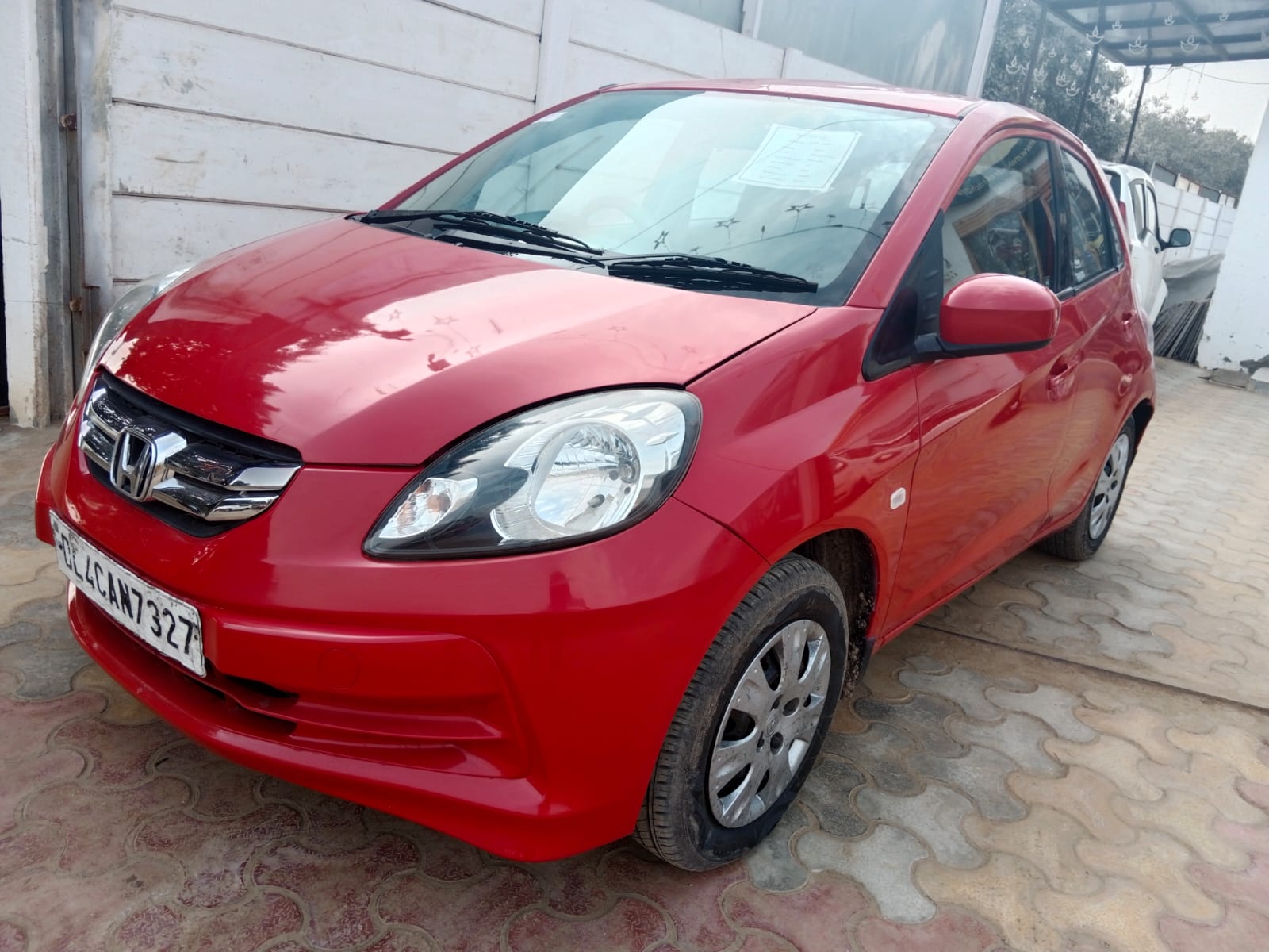 Used Honda Brio S MT Petrol in New Delhi 2013 model, India at Best Price.