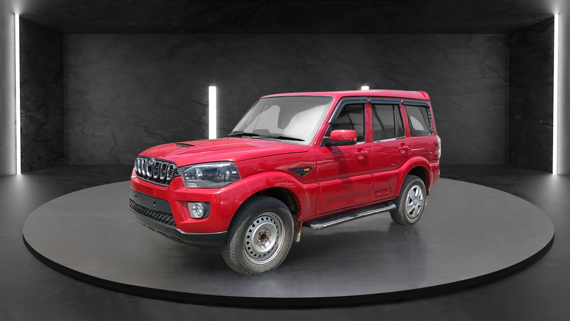 Used Mahindra Scorpio S4 2WD in Ujjain 2017 model, India at Best Price.