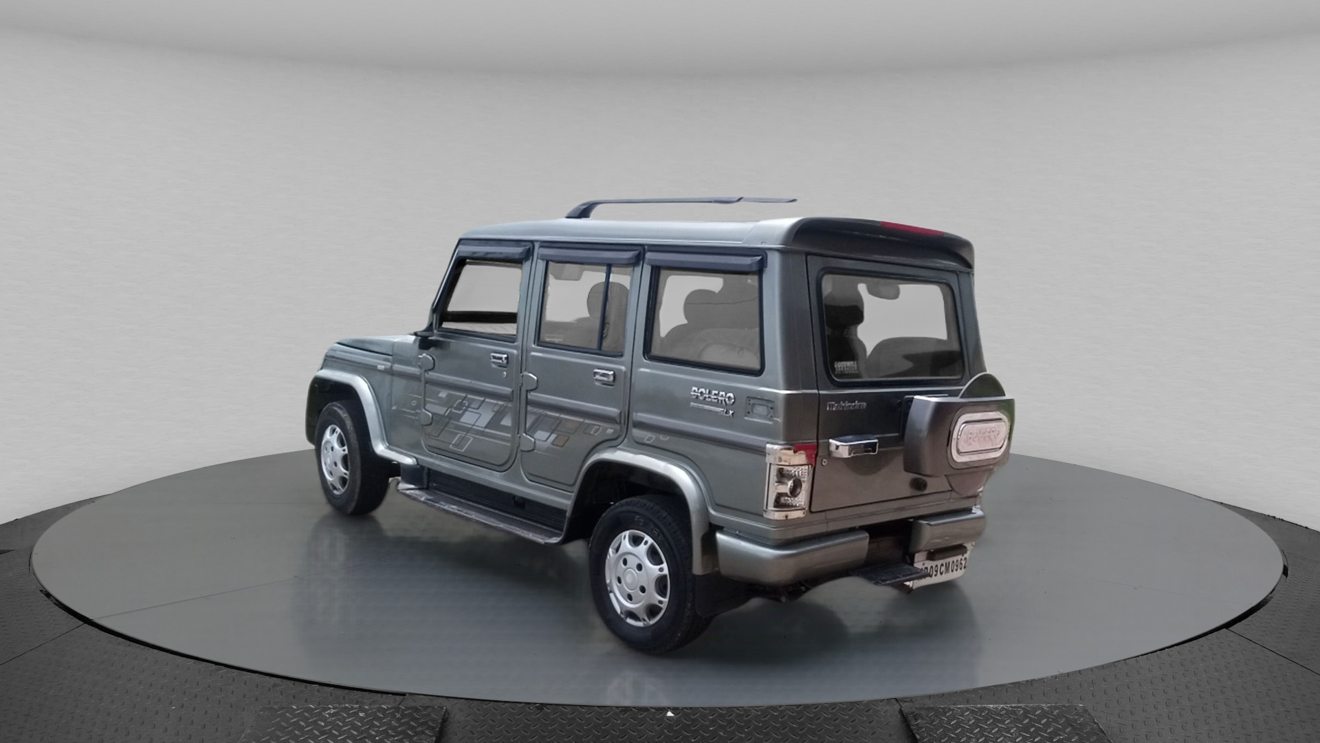 Used Mahindra Bolero SLX BS3 in Shujalpur 2012 model, India at Best Price.