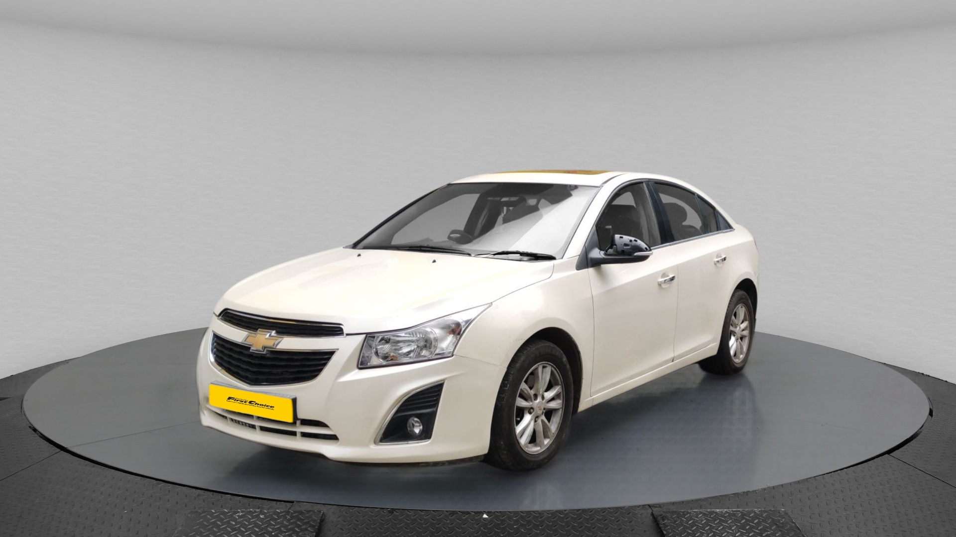 Used Chevrolet Cruze 2.0 LTZ MT BS4 in Visakhapatnam 2014 model, India at Best Price.