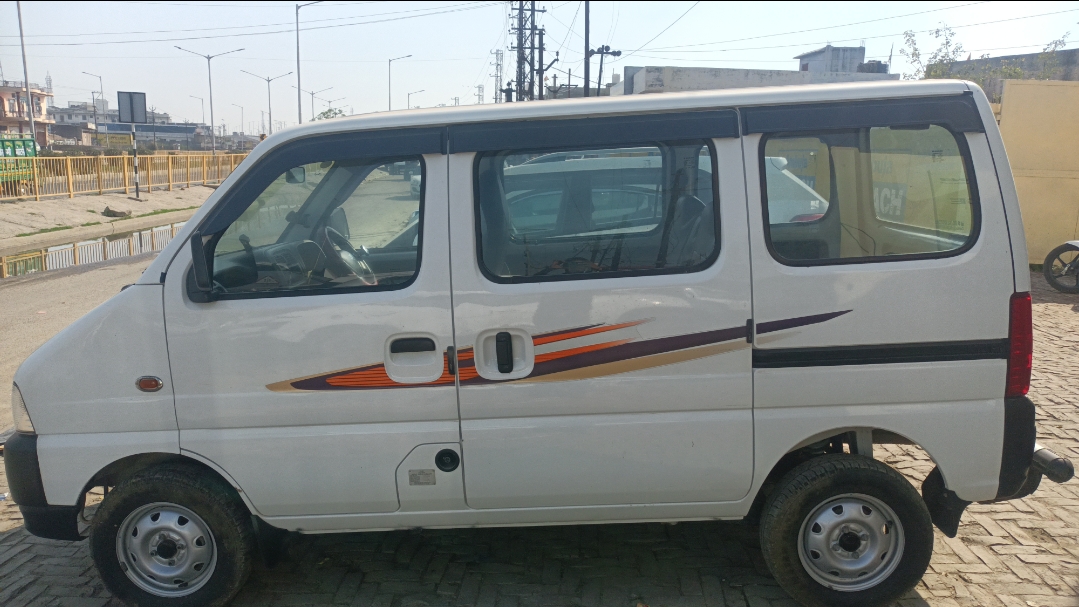 Used Maruti Suzuki Eeco 5-Seater AC HTR CNG in Mathura 2020 model ...
