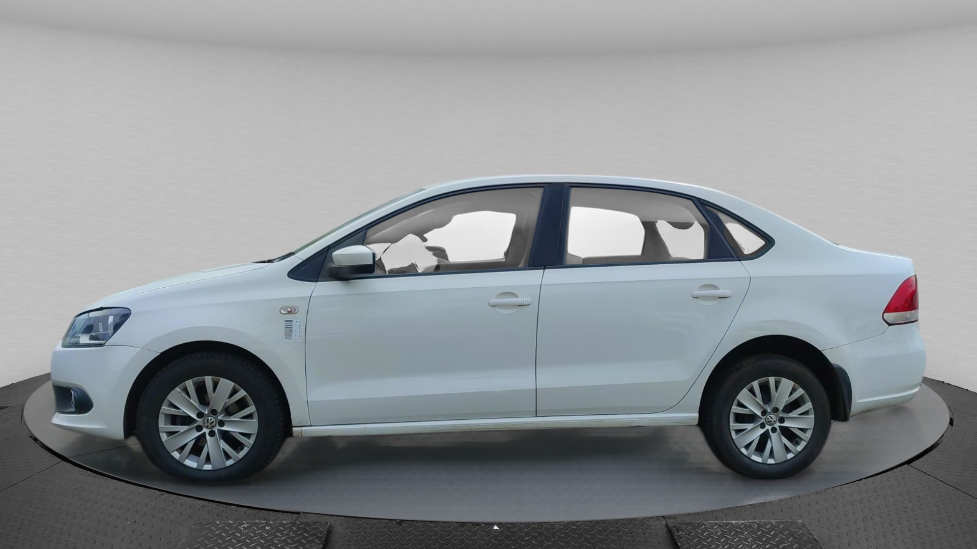 Used Volkswagen Vento 1.5 L TDI Highline Diesel AT BS IV in Nashik 2014 ...