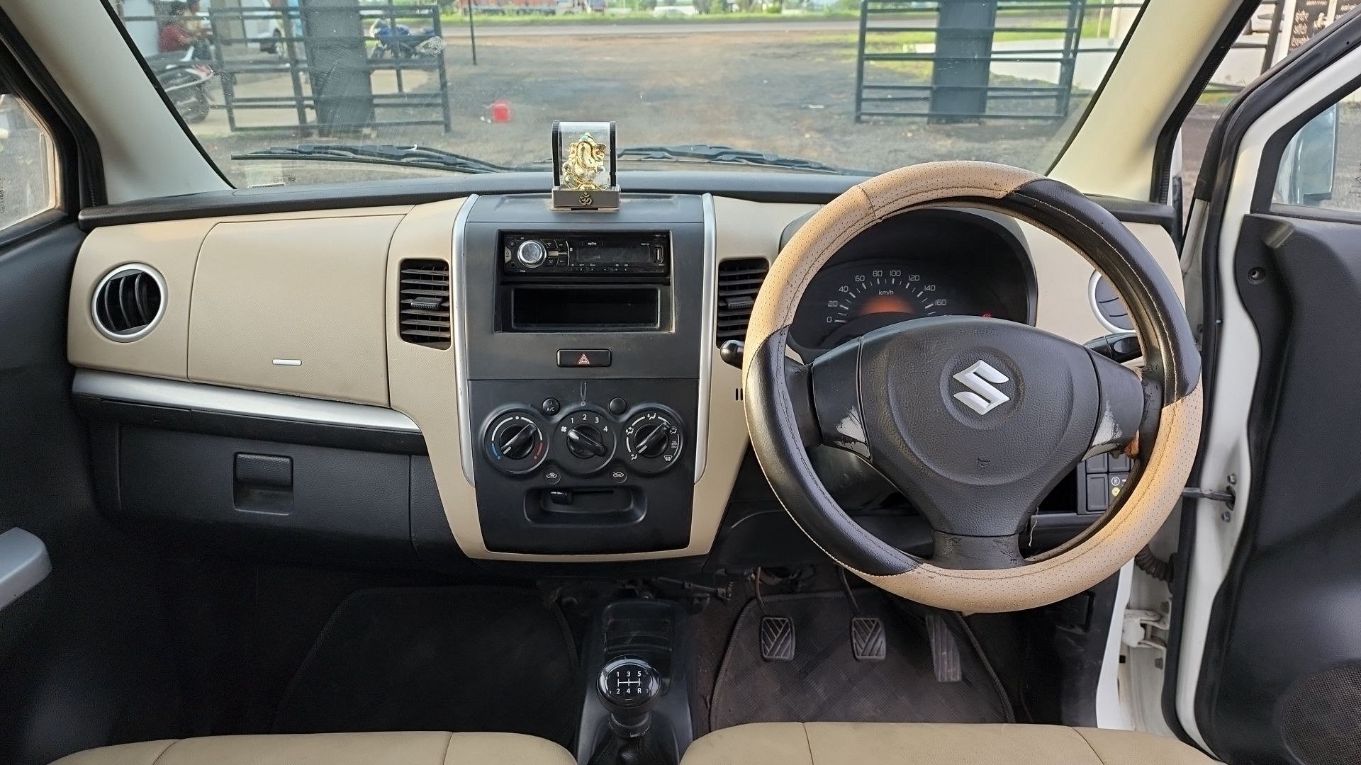 Used Maruti Suzuki Wagon R LXI 1.0 BS IV in Dhar 2017 model, India at ...