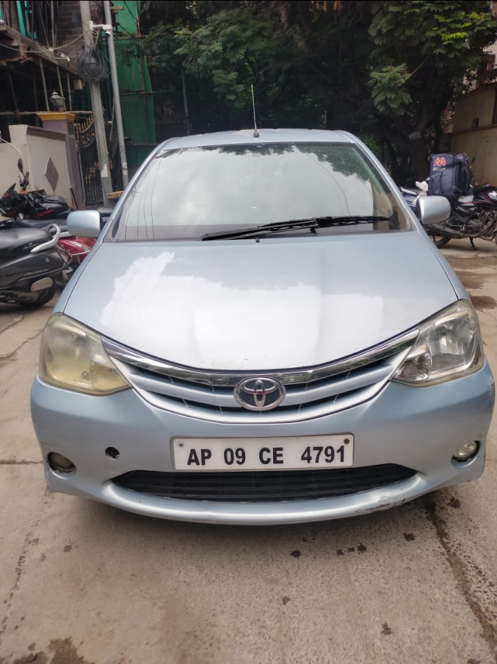 Used Toyota Etios V in Hyderabad 2011 model, India at Best Price.