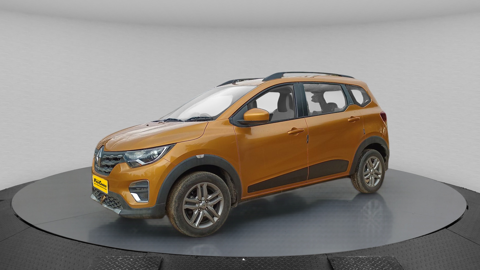 Used Renault Triber RXZ in Hyderabad 2020 model, India at Best Price.