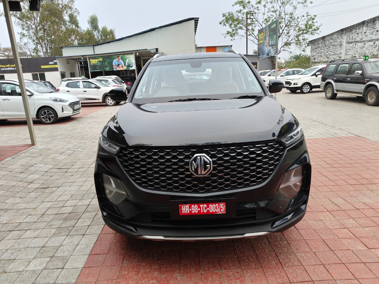 Used MG Hector Plus Sharp Diesel in Indore 2023 model, India at Best Price.