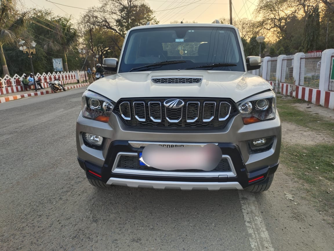 Used Mahindra Scorpio S10 2WD in Varanasi 2017 model, India at Best Price.