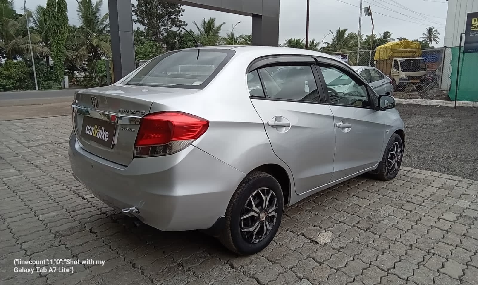 Honda Amaze 1.5 Smt I Dtec - Mahindra First Choice