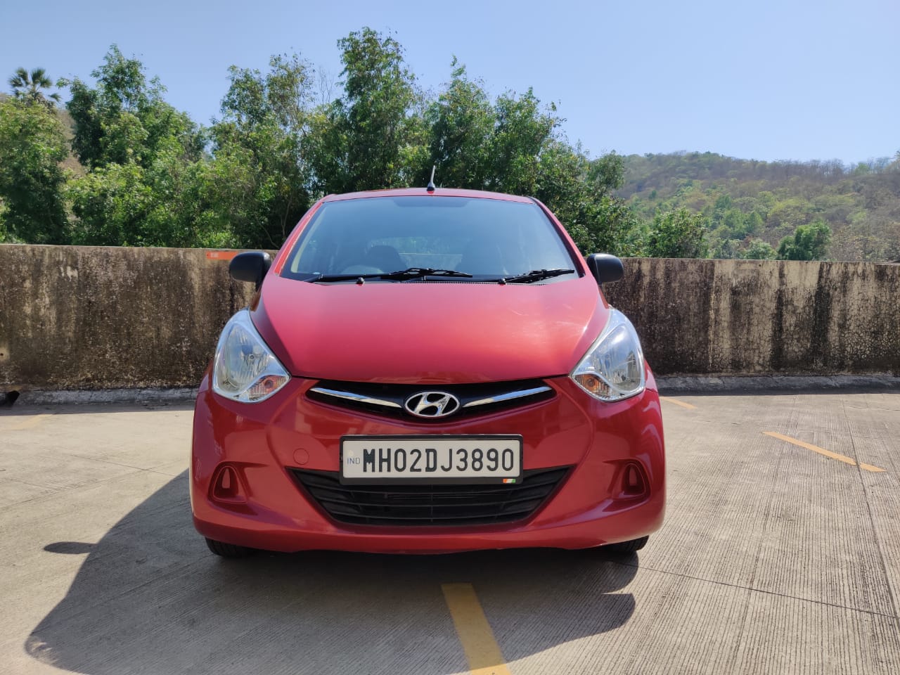 Used Hyundai EON Era Plus in Mumbai 2014 model, India at Best Price.