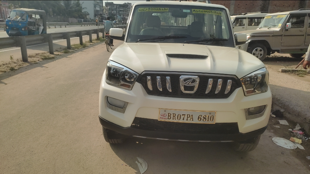 Used Mahindra Scorpio S4 2WD in Bettiah 2015 model, India at Best Price.