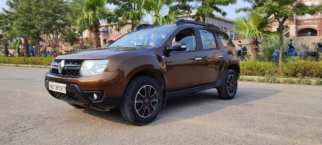Used Renault Duster Petrol RxS CVT Petrol in New Delhi 2017 model ...