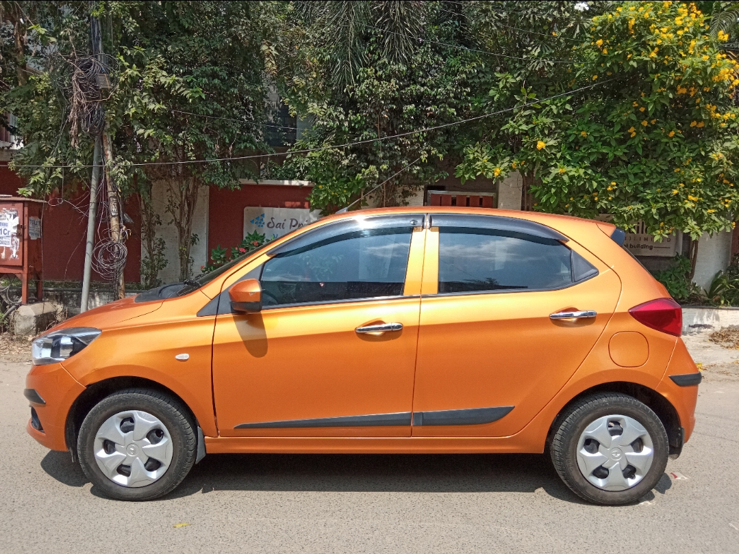 Used Tata Tiago Revotron XTA AMT in Chennai 2018 model, India at Best ...
