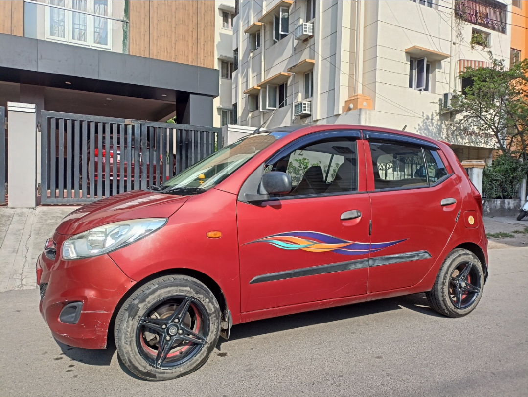 Used Hyundai i10 Era 1.1 iRDE2 in Chennai 2013 model, India at Best Price.