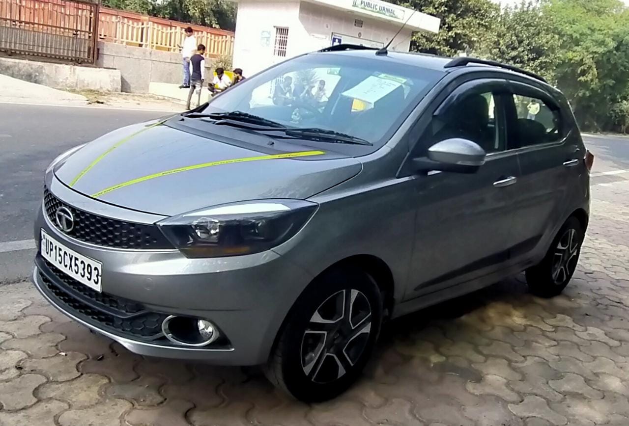 Used Tata Tiago Revotron XZ Plus in Noida 2019 model, India at Best Price.
