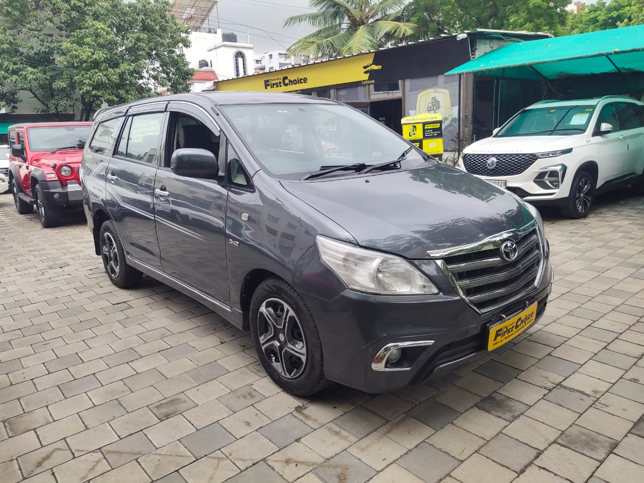 Used Toyota Innova Euro IV 2.5 G 8 Seater in Surat 2015 model, India at ...