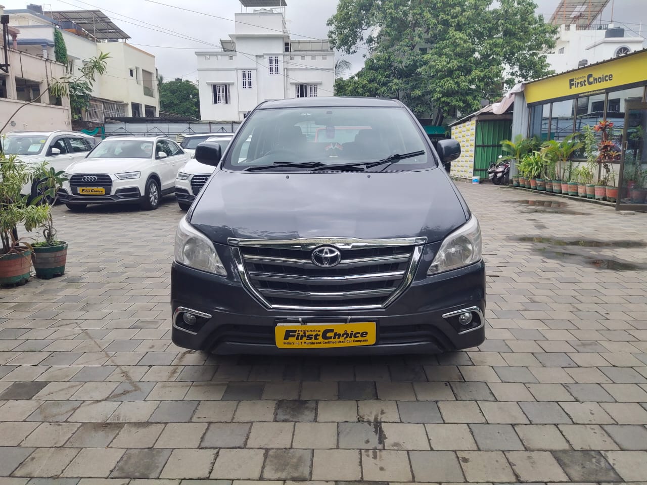 Used Toyota Innova Euro IV 2.5 G 8 Seater in Surat 2015 model, India at ...