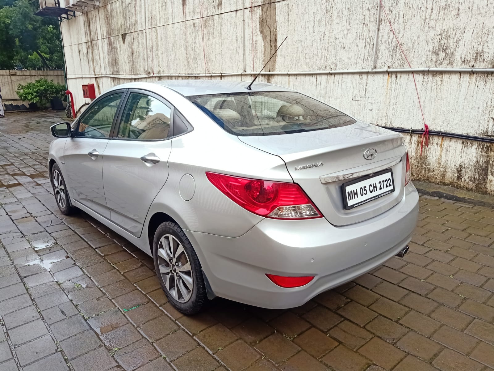 Used Hyundai Verna 1.6 CRDi SX AT in Thane 2014 model, India at Best Price.