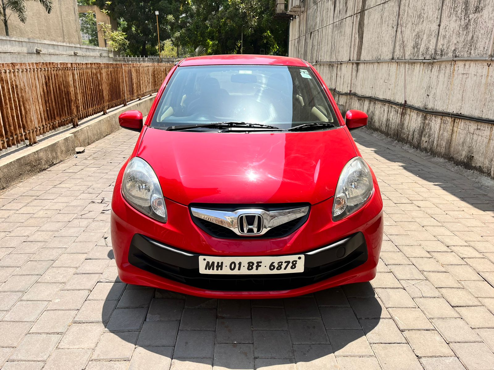 Used Honda Brio S MT Option Pack in Thane 2012 model, India at Best Price.