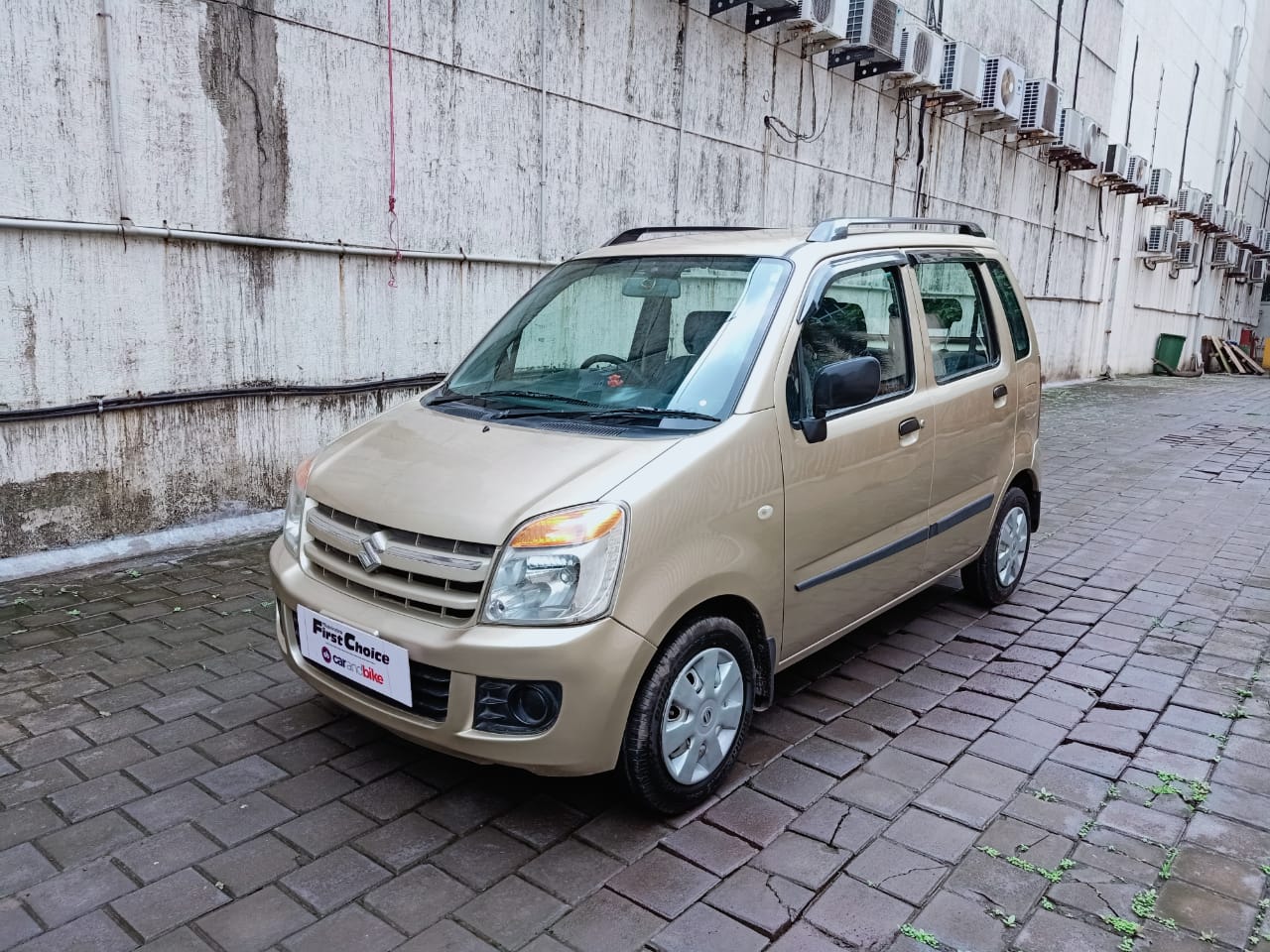 Used Maruti Suzuki Wagon R AX in Thane 2010 model, India at Best Price.