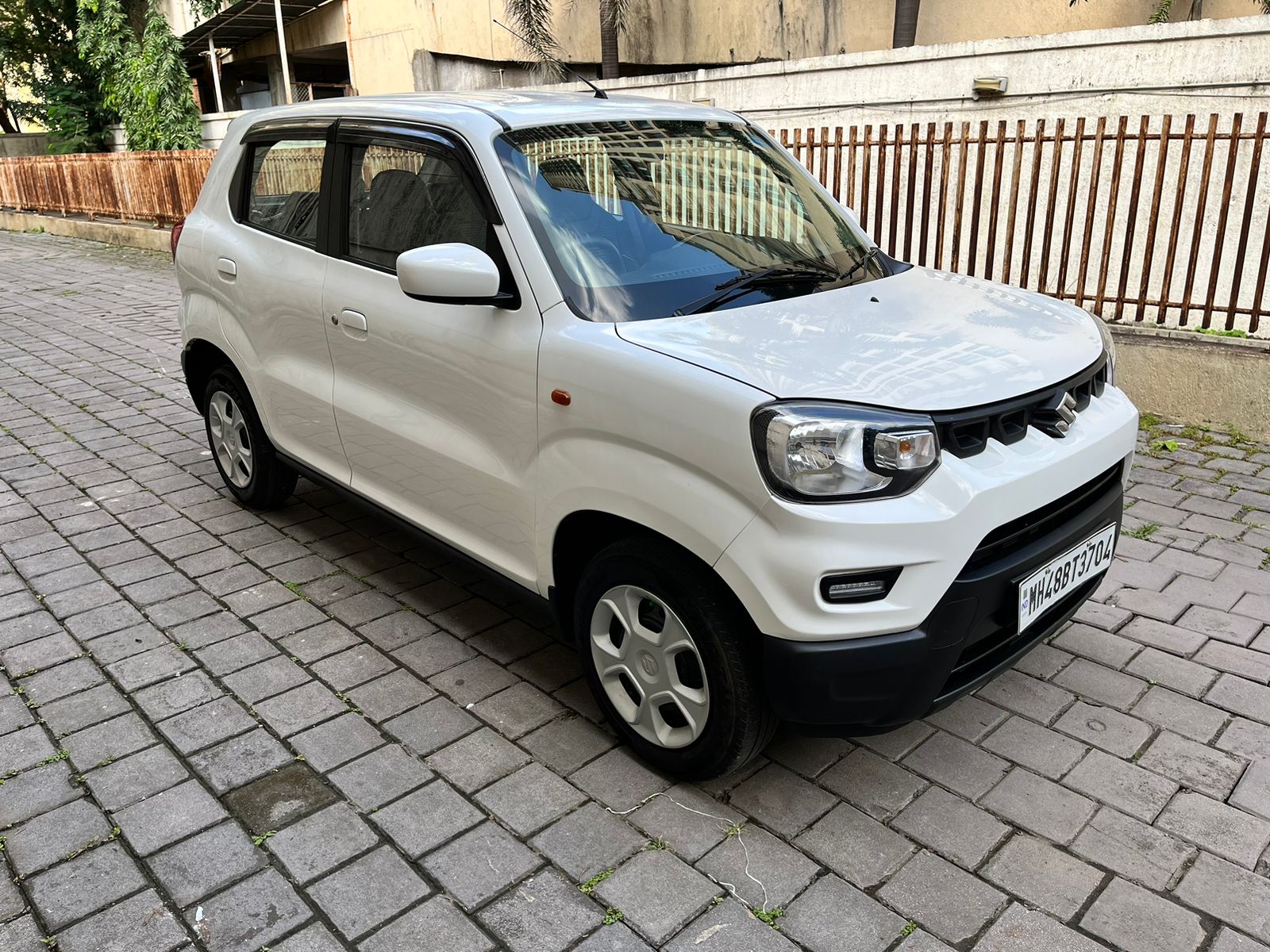 Used Maruti Suzuki S-Presso VXI Plus in Thane 2020 model, India at Best ...