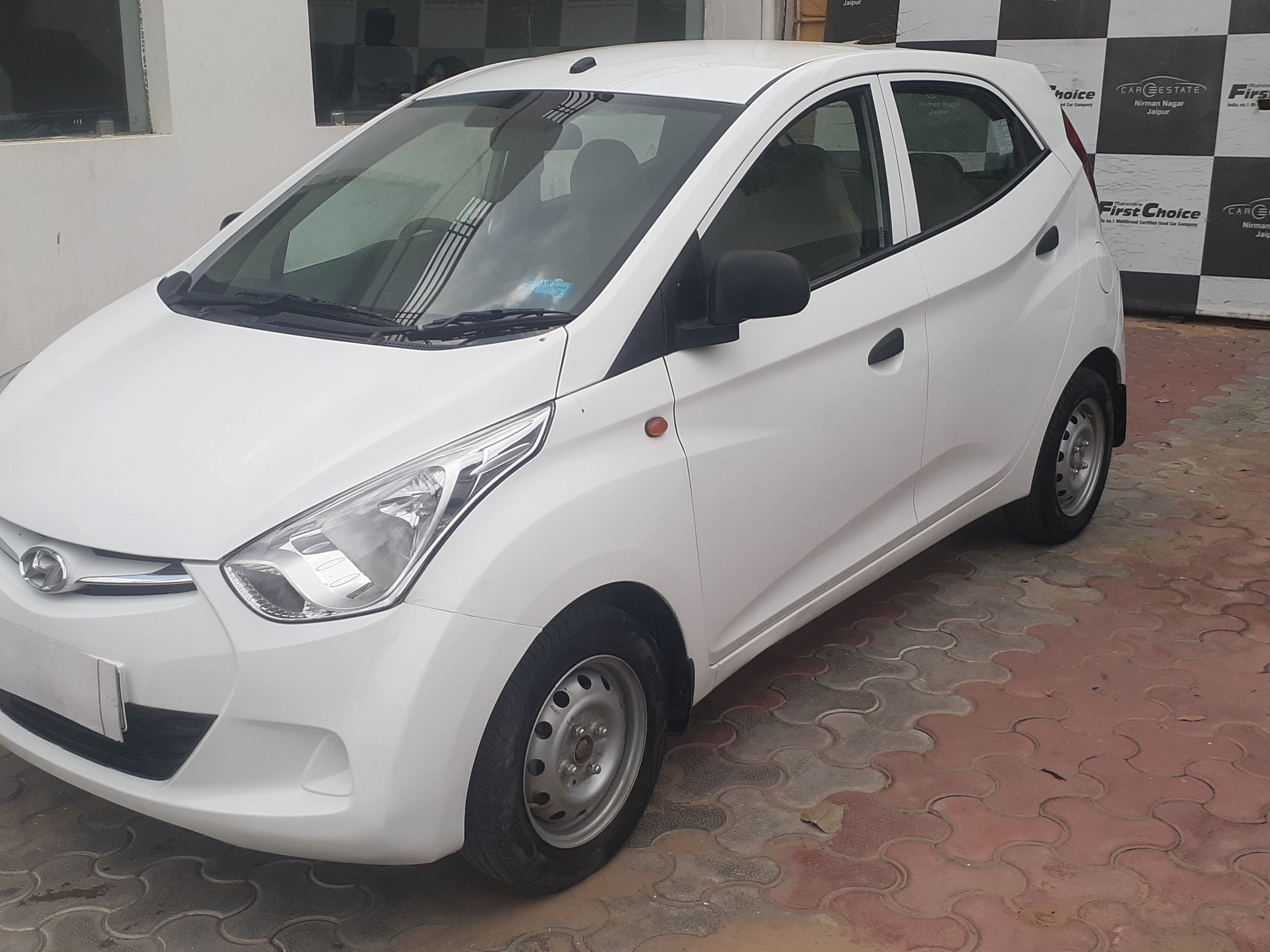 Used Hyundai EON Era Plus in Jaipur 2018 model, India at Best Price.