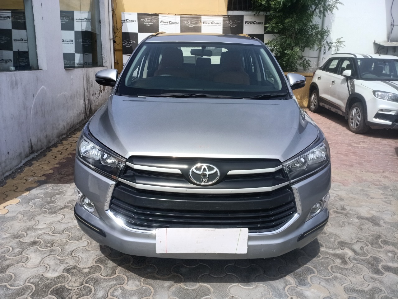 Used Toyota Innova Crysta 2.8 GX AT 7-Seater in Jaipur 2019 model ...