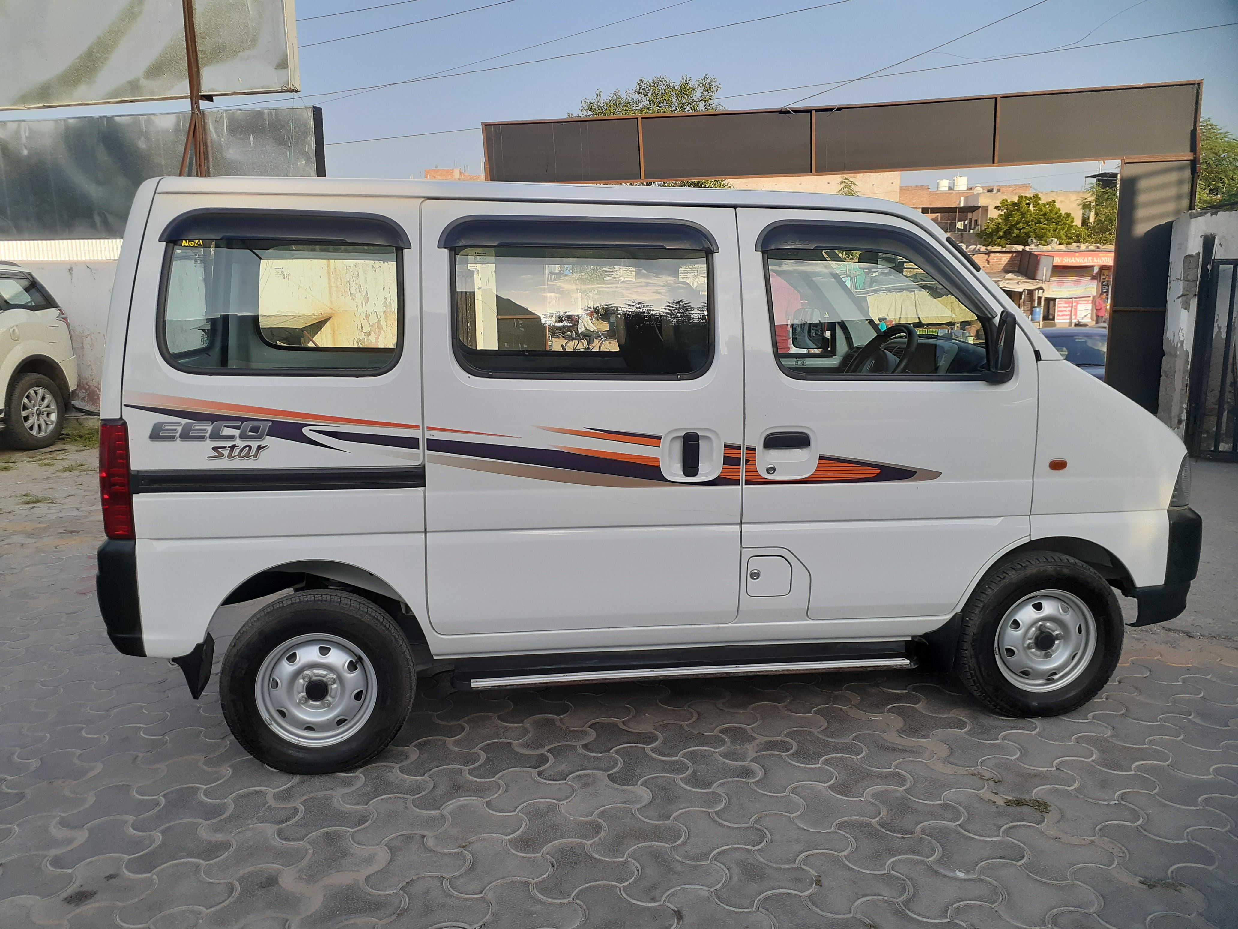 Used Maruti Suzuki Eeco 5-Seater AC HTR in Jaipur 2020 model, India at ...