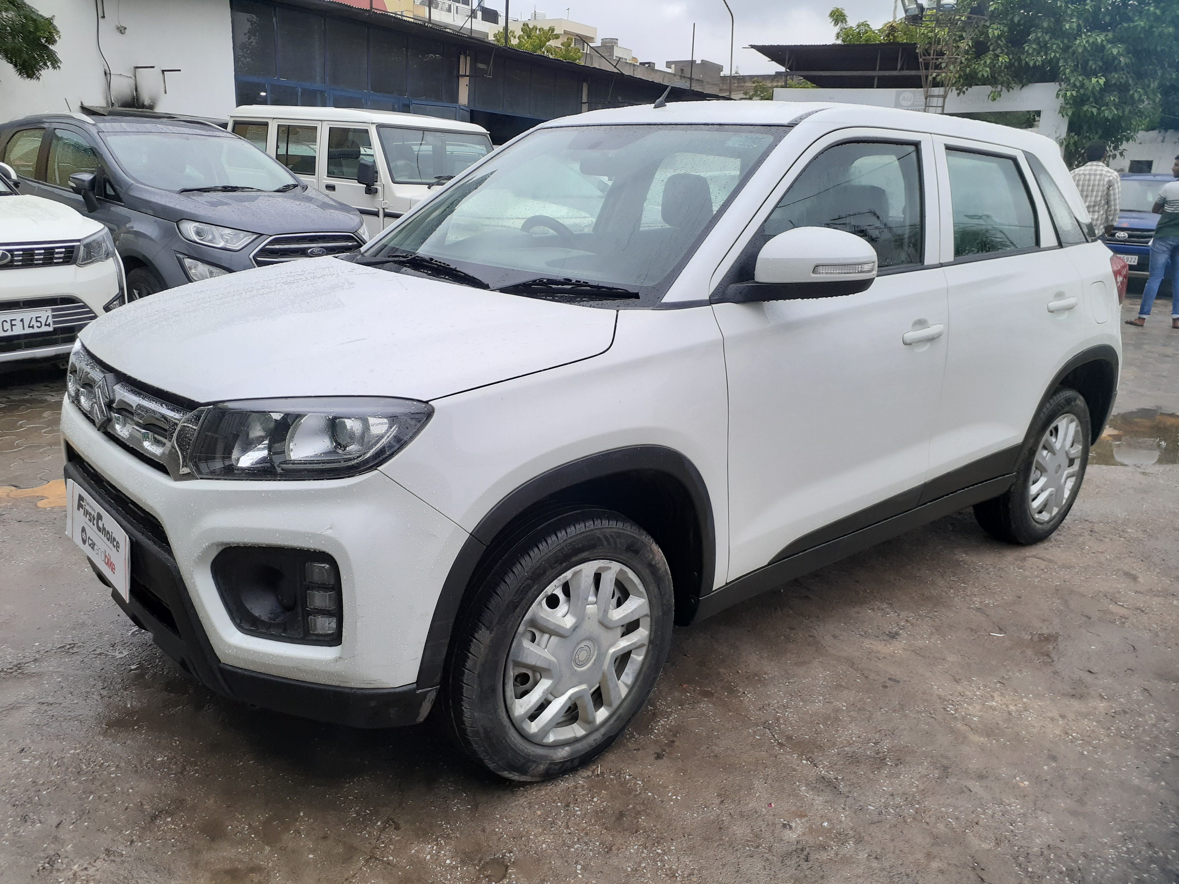 Used Maruti Suzuki Vitara Brezza LXI in Jaipur 2021 model, India at ...