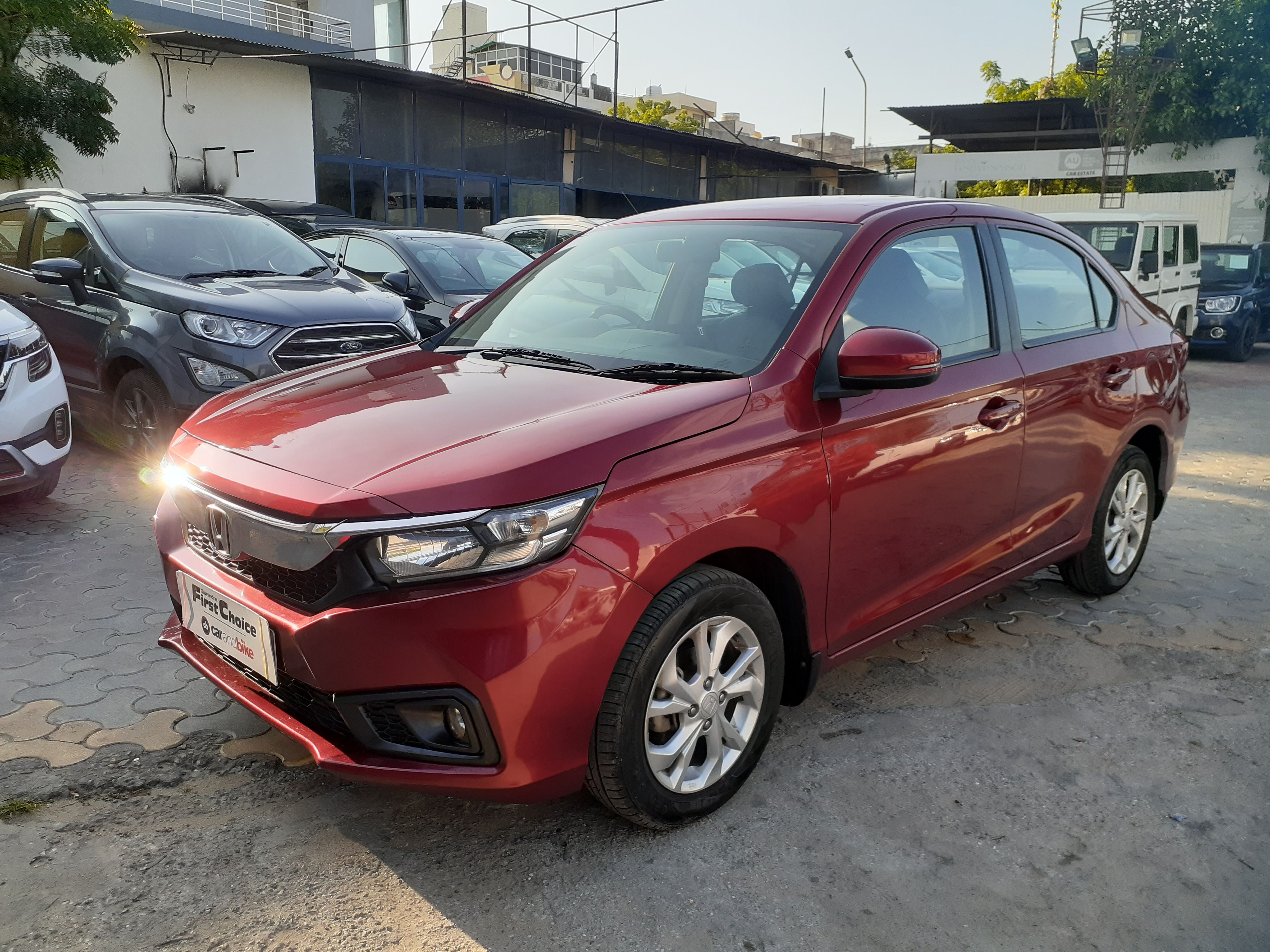 Used Honda Amaze 1.2 V AT i-VTEC in Jaipur 2019 model, India at Best Price.