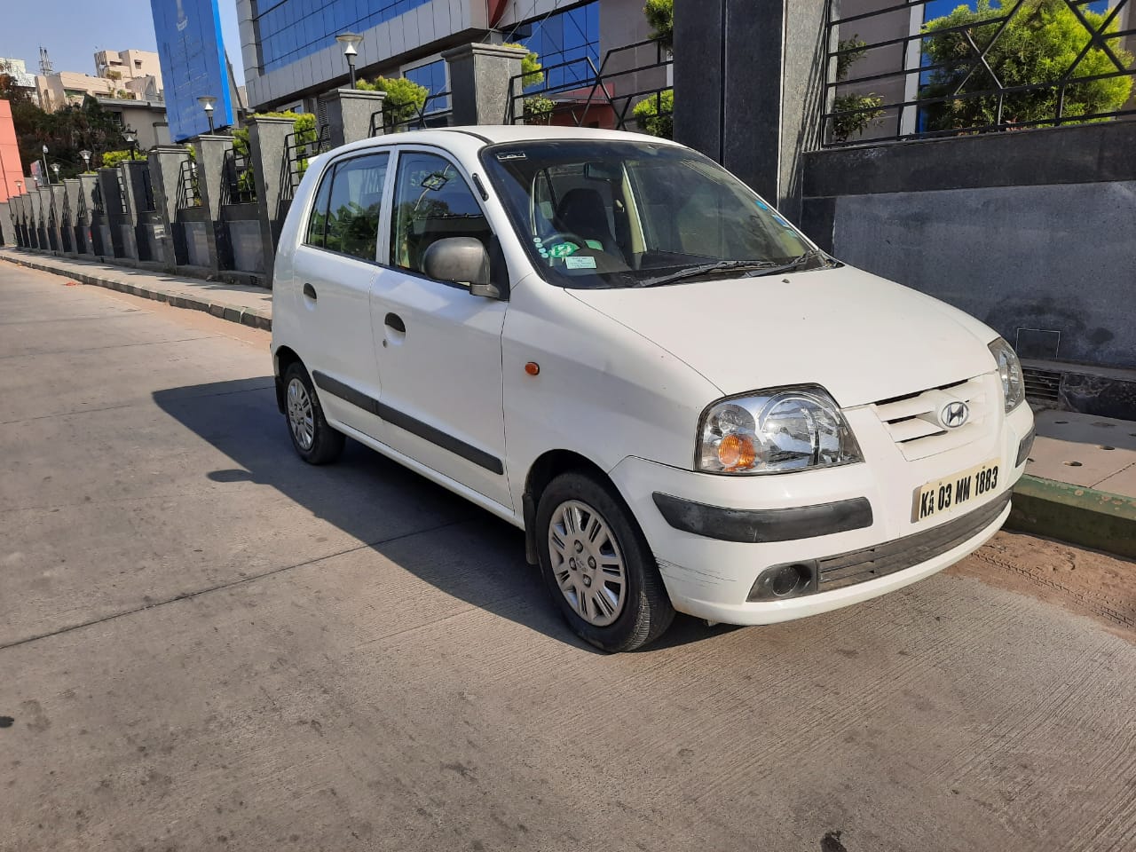 Used Hyundai Santro Xing GLS in Bangalore 2010 model, India at Best Price.