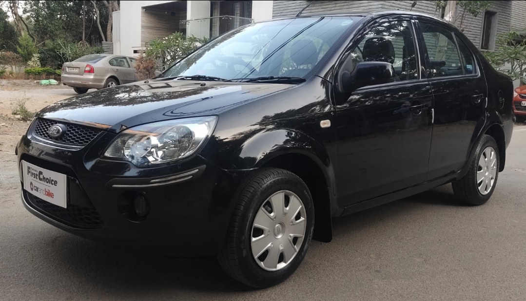 Ford Fiesta Classic Price in India 2022 - Images, Mileage & Reviews ...