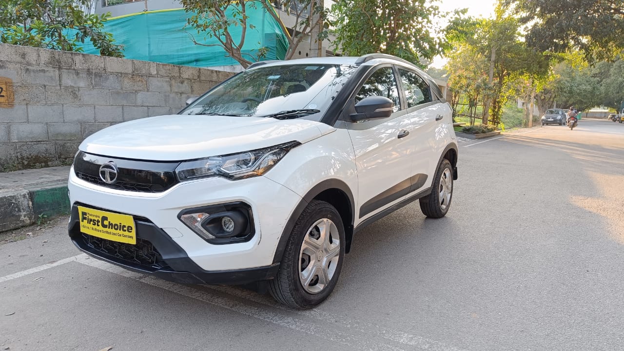 Used Tata Nexon Revotron XM in Bangalore 2021 model, India at Best Price.
