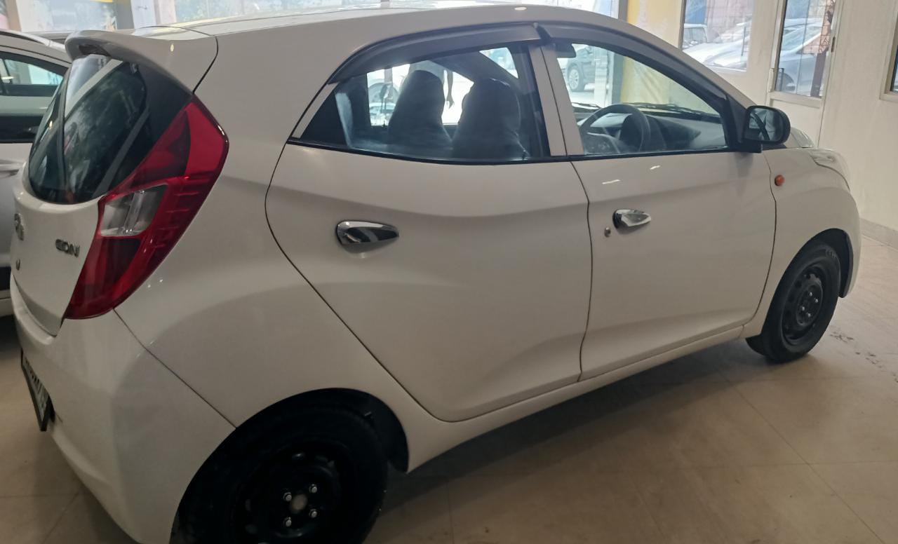 Used Hyundai EON Era Plus in Rudrapur 2018 model, India at Best Price.
