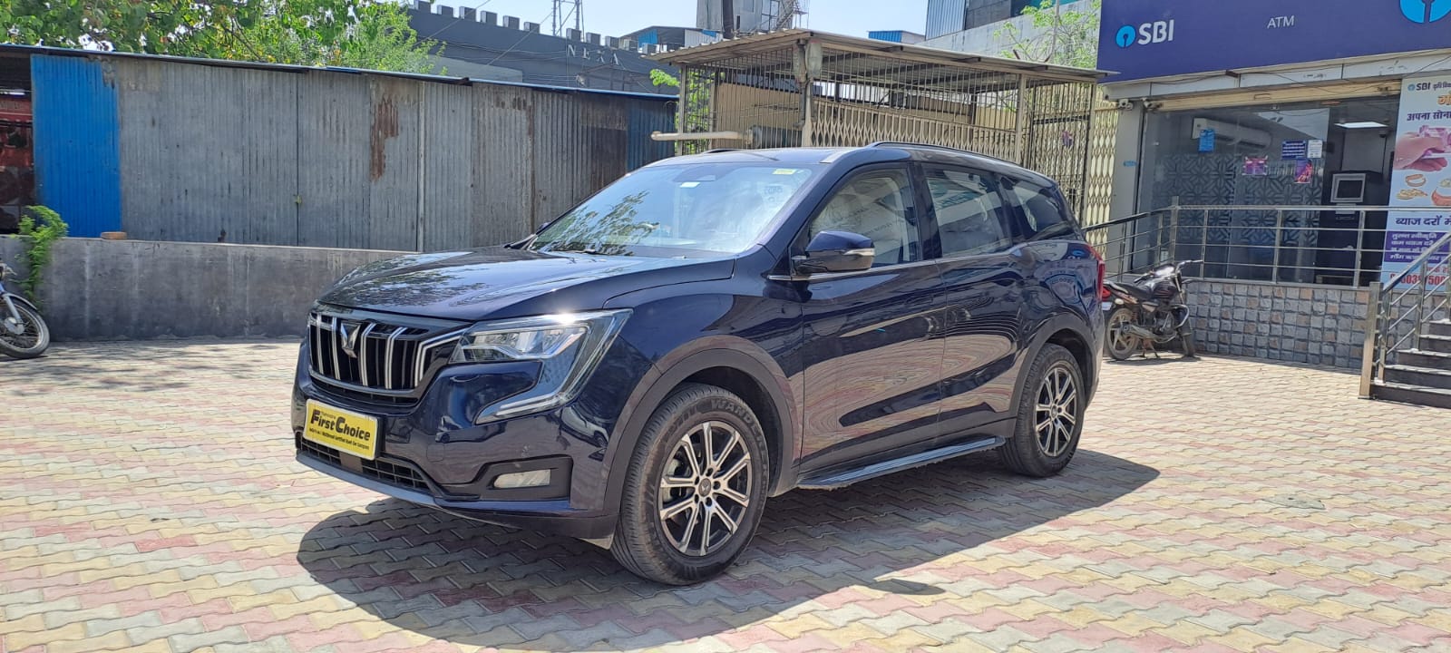 Used Mahindra XUV700 AX7 MT Diesel 7 STR in Rudrapur 2022 model, India ...