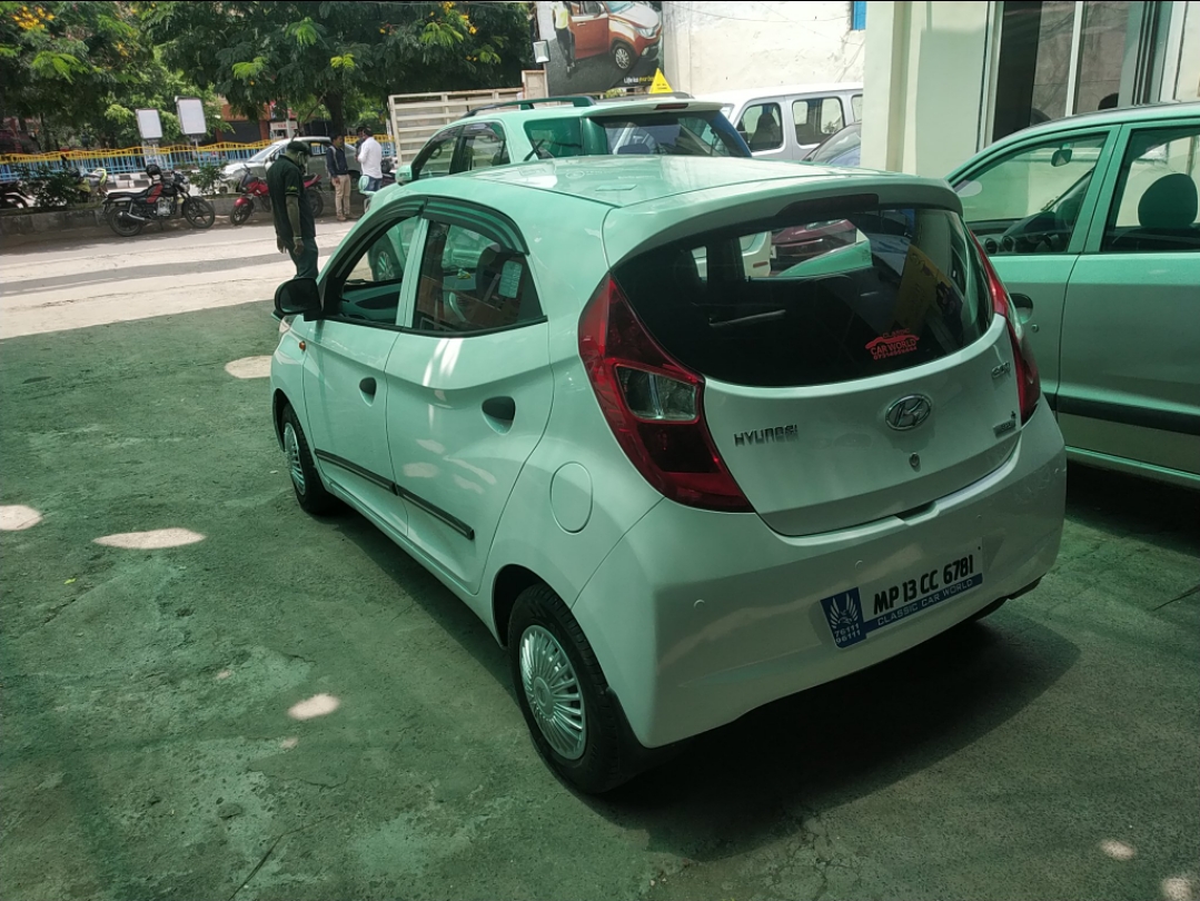 Used Hyundai EON Era Plus Sports Edition in Indore 2015 model, India at ...